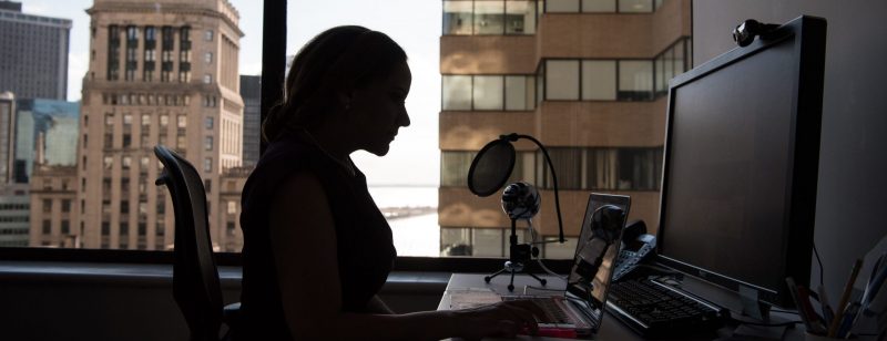 How To Stop Loneliness At Work In Its Tracks : worksmartpa